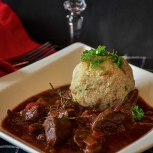 Wildschweinkeule aus dem Backofen - Butcheria - Fleischerei Schmidt
